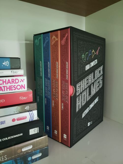 Por R$ 62,00: Box Sherlock Holmes (capa dura) | Pelando
