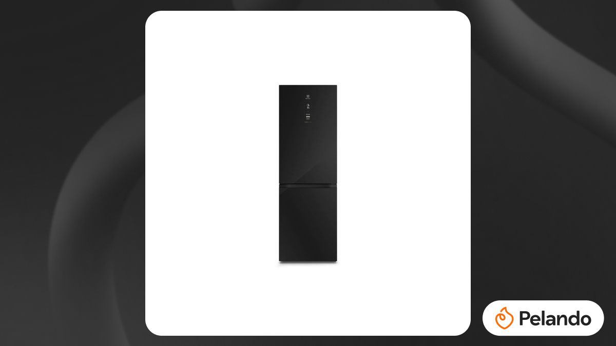 Por R$ 3.246: Geladeira Electrolux Frost Free Inverter 323L Efficient ...